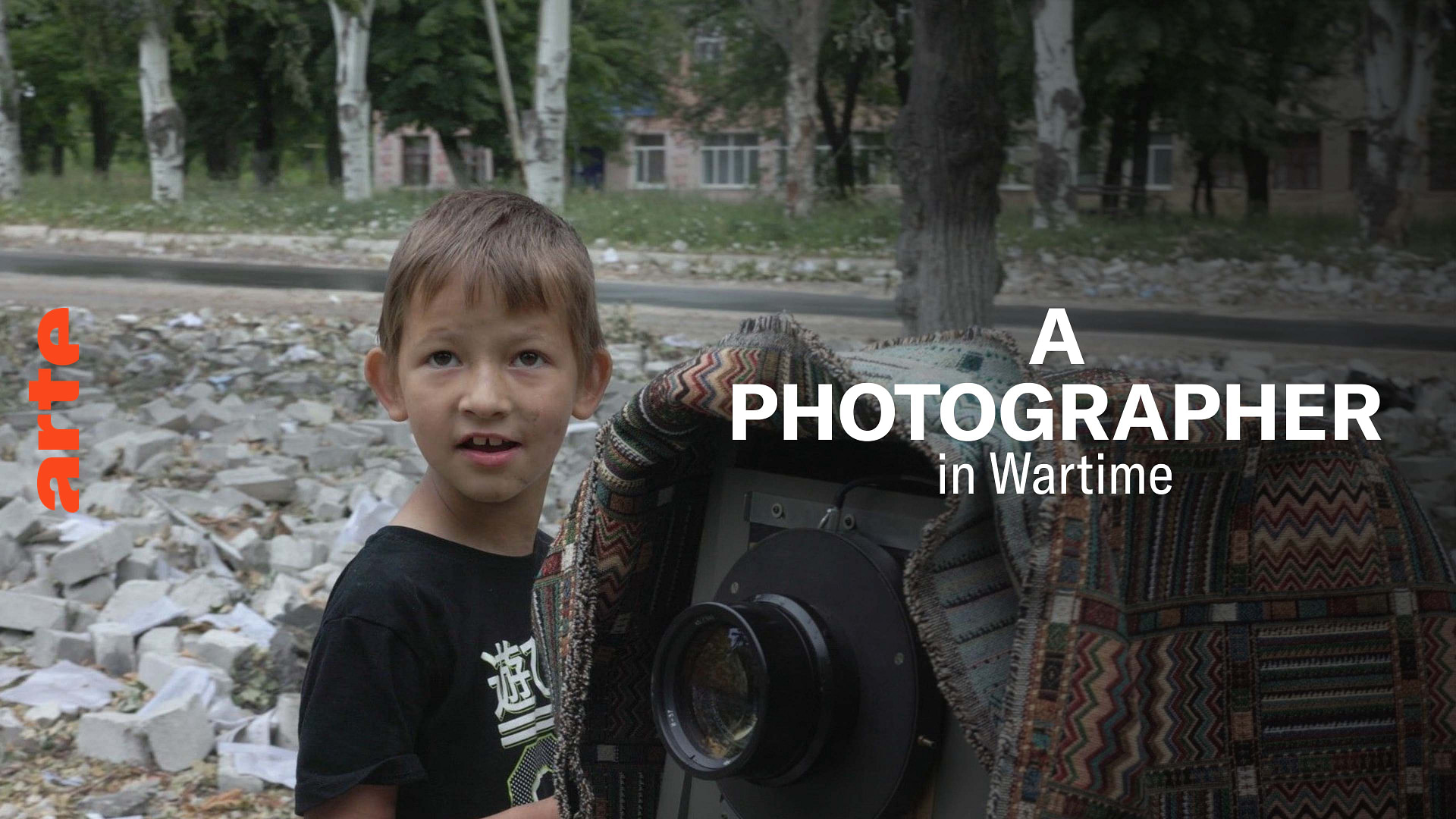 ARTE Reportage - Ukraine: A Photographer in Wartime - Watch the full ...