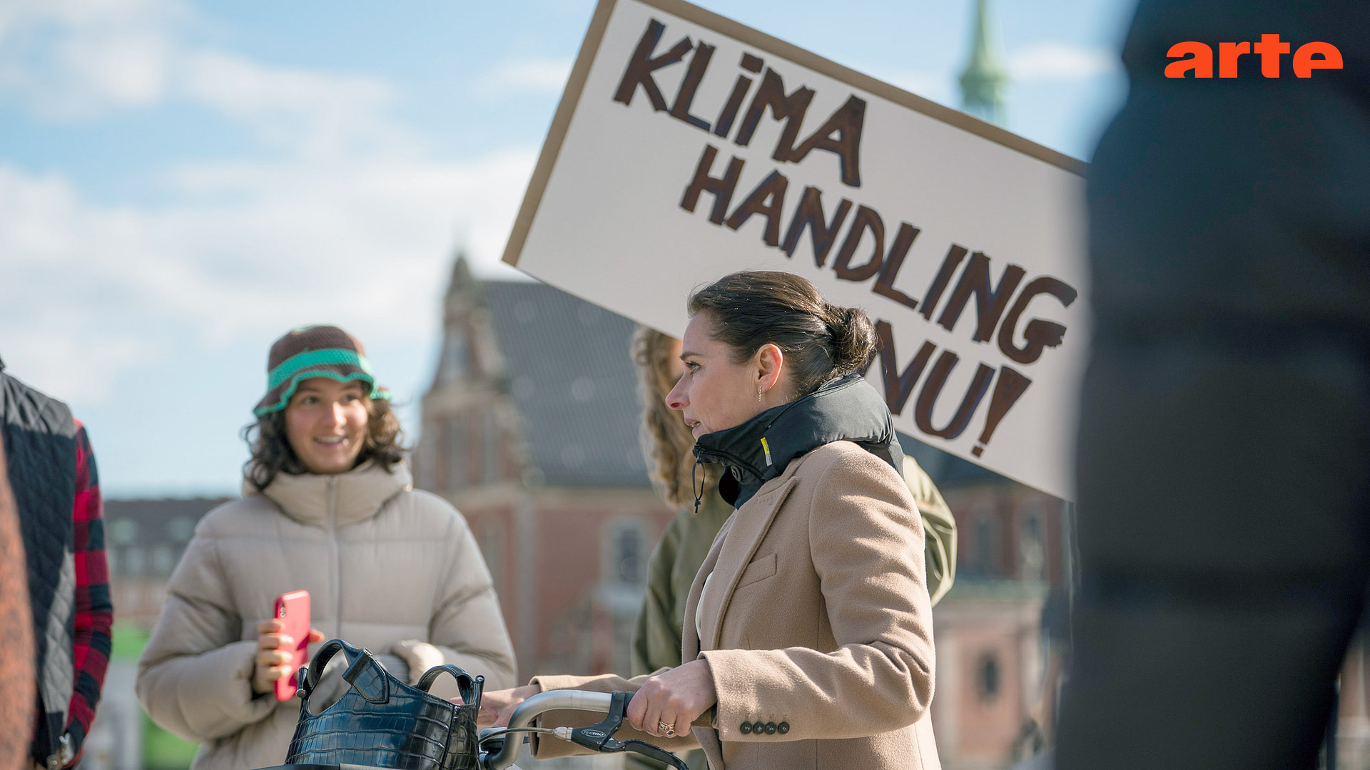 Borgen - Macht und Ruhm (3/8) - Inuit Nunaat: Land der Menschen - Serie ...