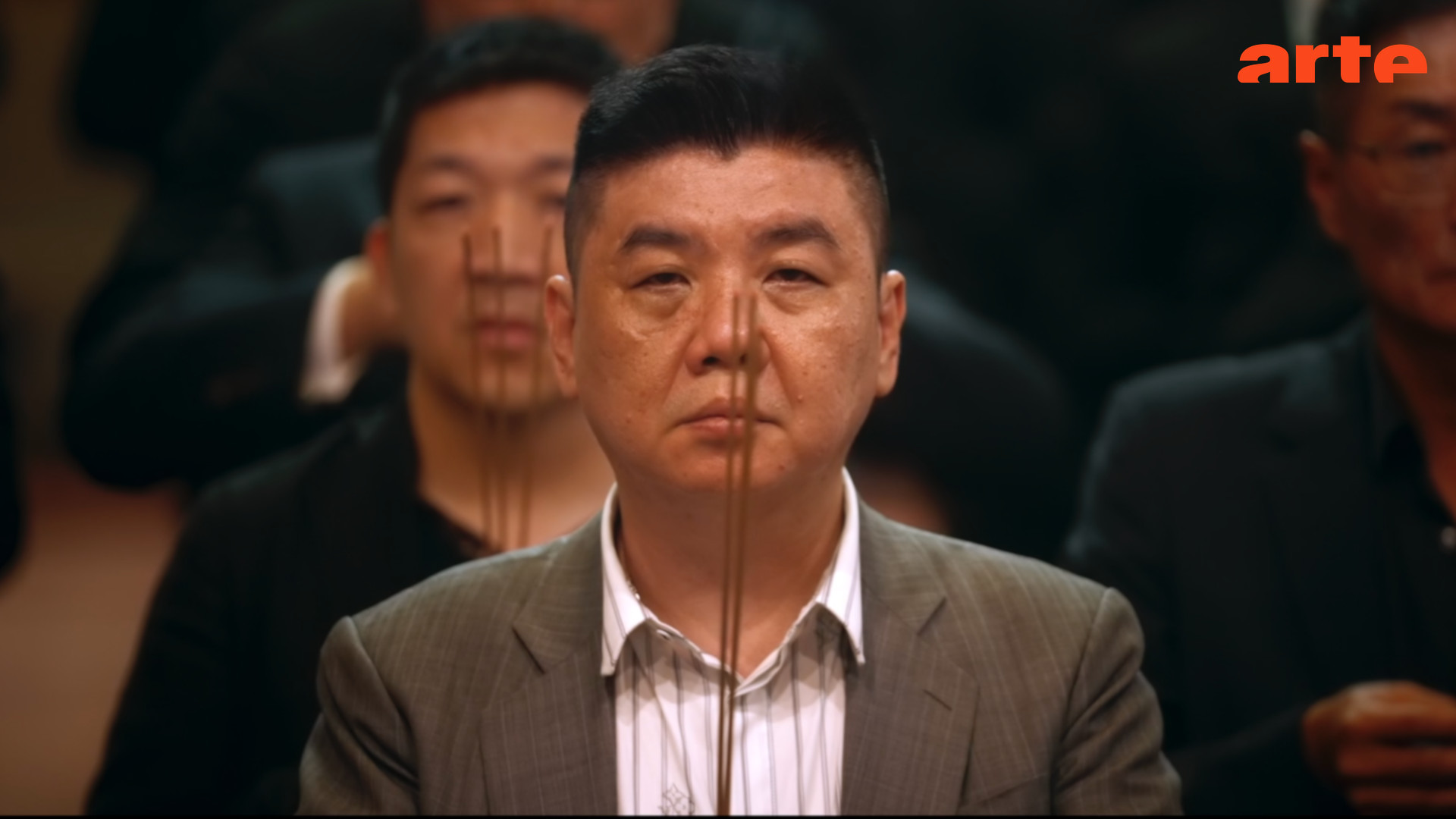 Triades - La mafia chinoise à la conquête du monde (1/6) - Naissance d ...