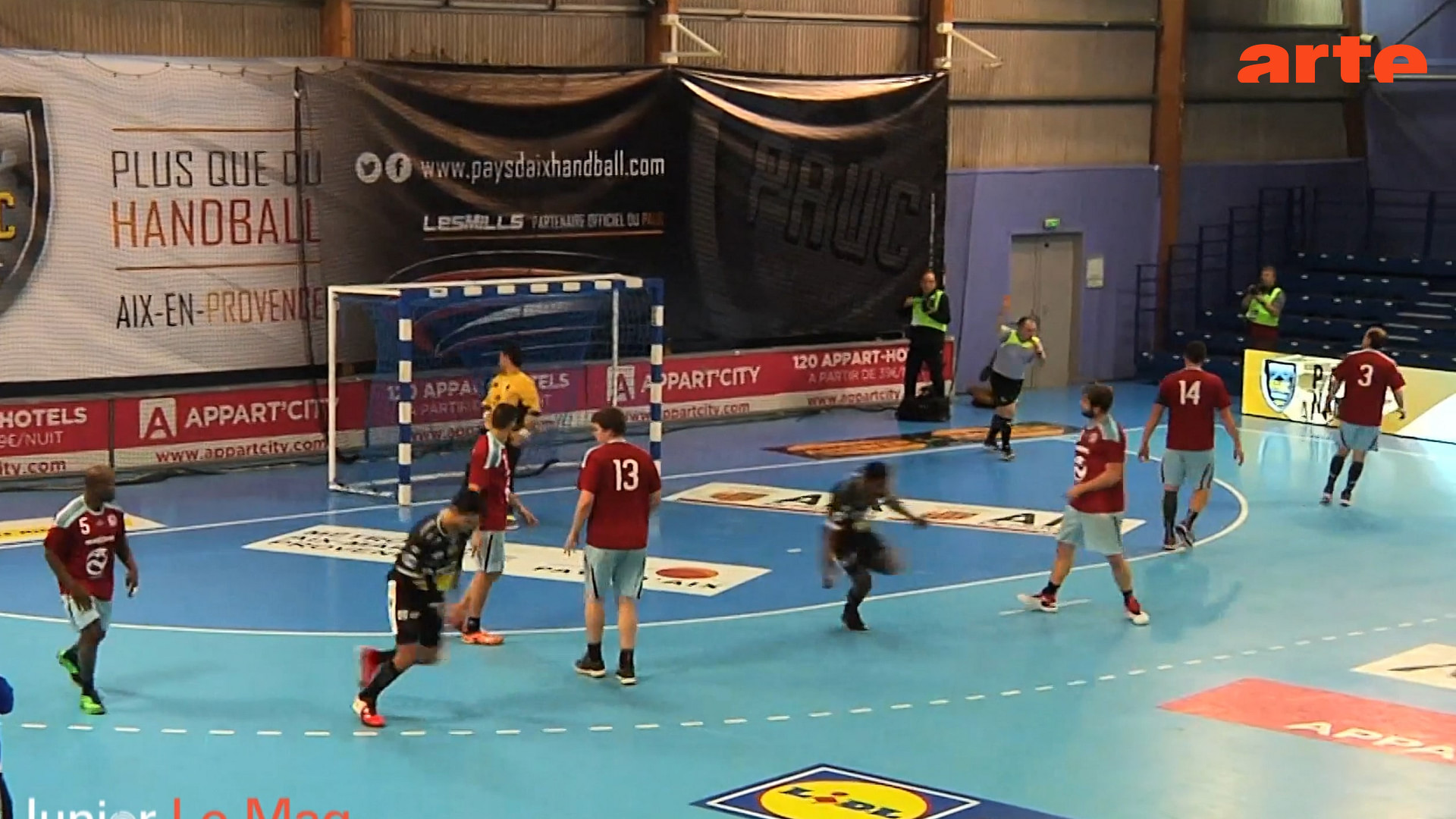 Dossier : le handball - Regarder le documentaire complet | ARTE