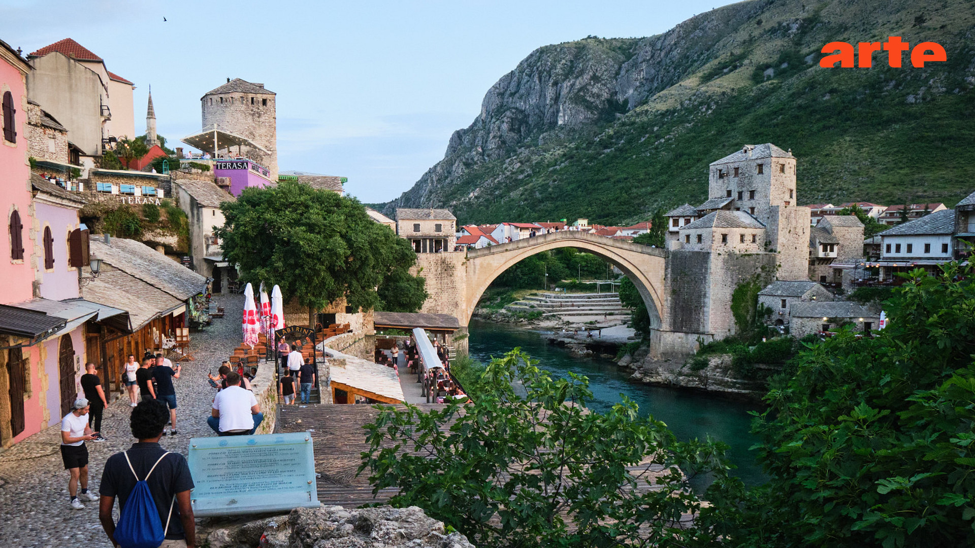 Zoom sur Mostar - Info et société | ARTE